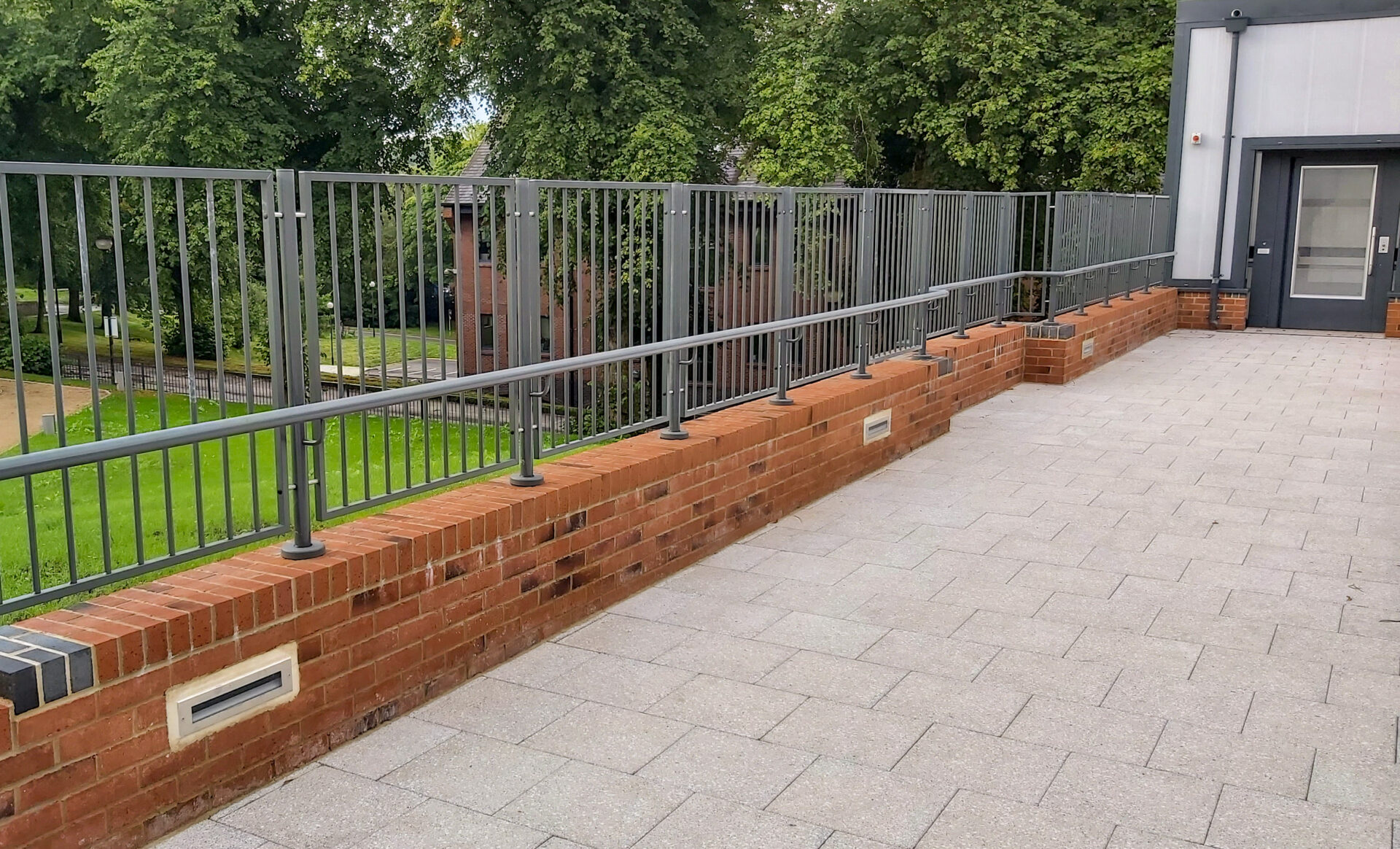 Fixing Methods for Orbis Balustrades to External Ramps and Steps ...