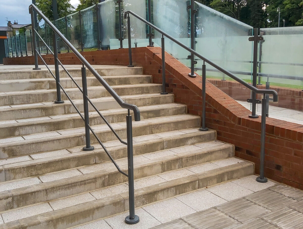 Fixing Methods for Orbis Balustrades to External Ramps and Steps ...