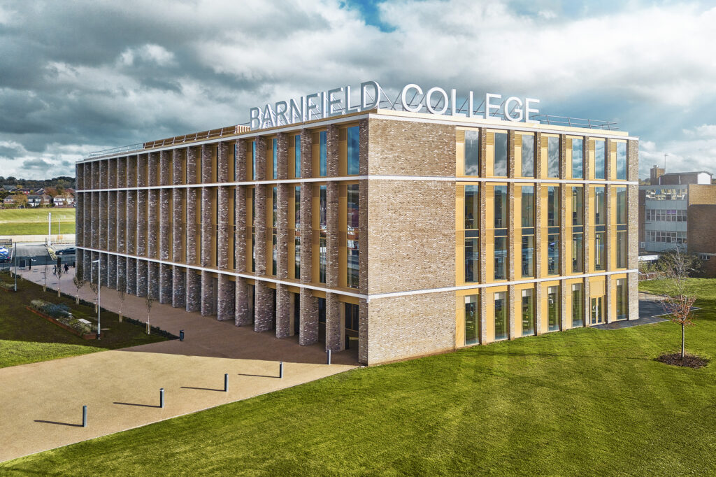 Barnfield College, Luton - Delta Balustrades